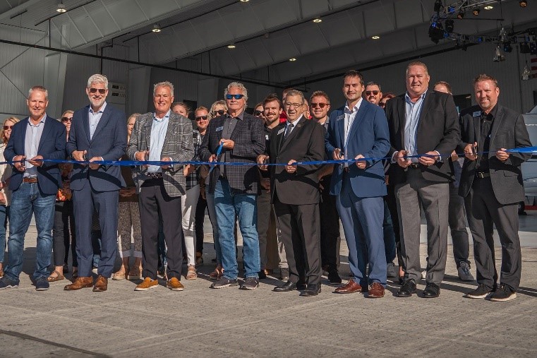Airport's New Look & Record Enplanements: News from Hector Airport ...